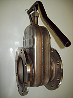 Betts Stainless Steel Sliding Gate Valves On Tank Truck Service & Sales ...